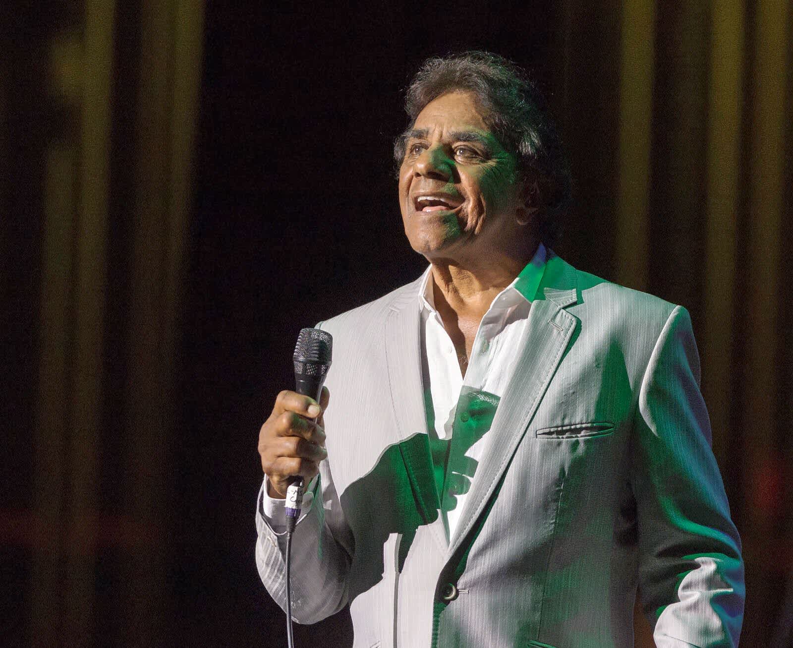 Johnny Mathis Rosemont Tickets - 12/12/2020 at Rosemont Theatre Tickets ...