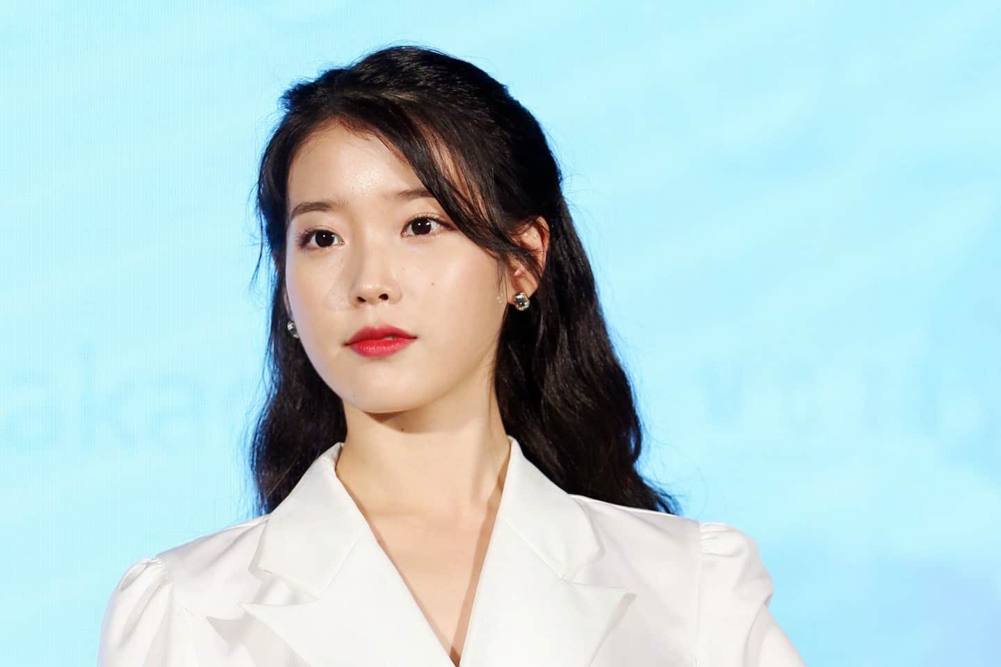 IU Tickets | IU Tour Dates 2024 and Concert Tickets - viagogo