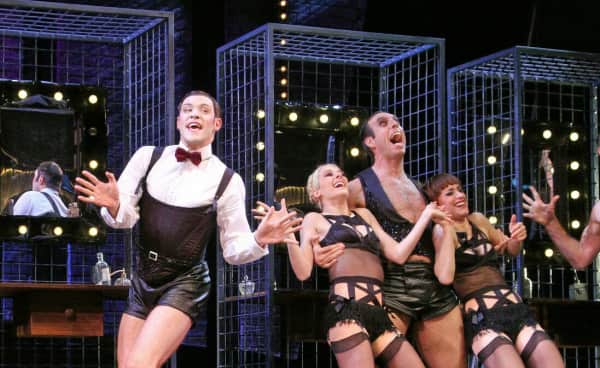 Billets Cabaret The Musical | Places de Comédie Musicale Cabaret The ...