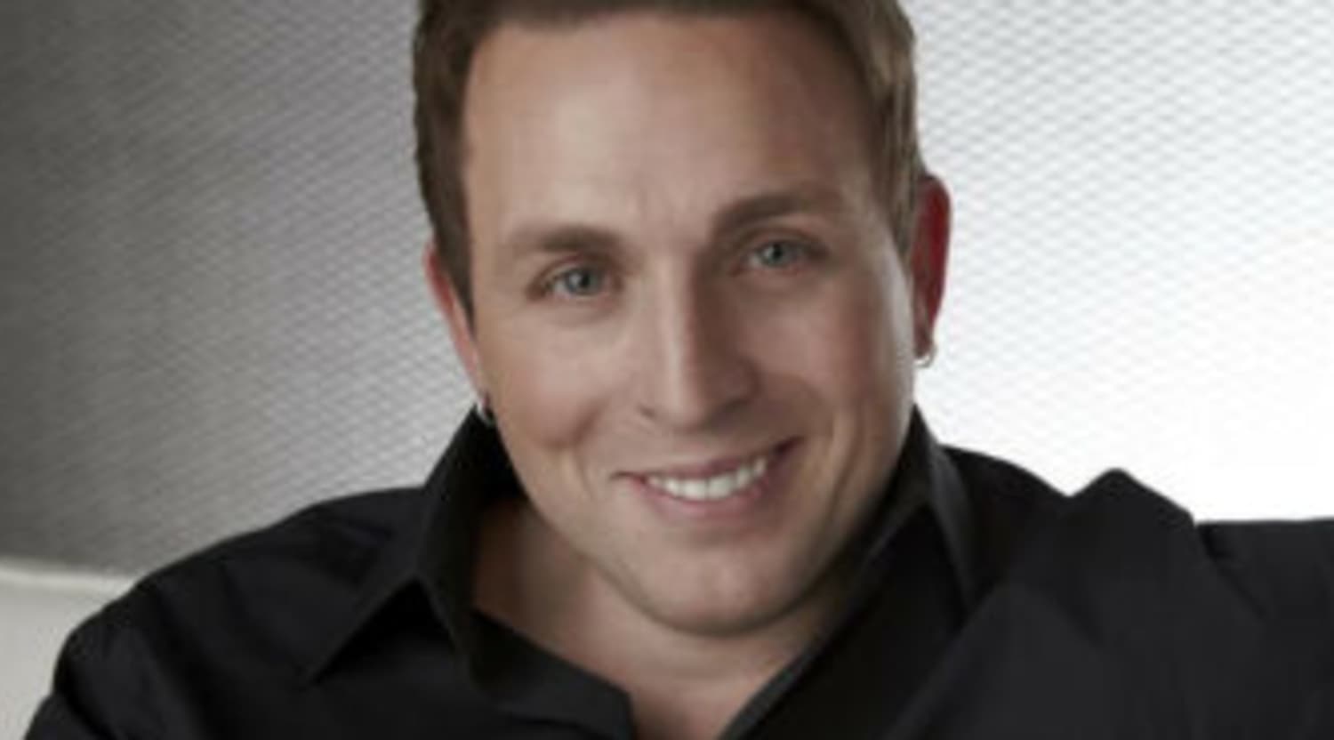 Johnny Reid Tickets - Johnny Reid Concert Tickets and Tour Dates - StubHub