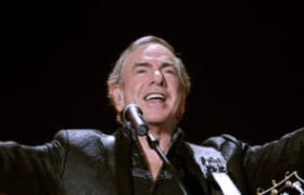 Neil Diamond Tickets - Neil Diamond Tour Dates on StubHub!