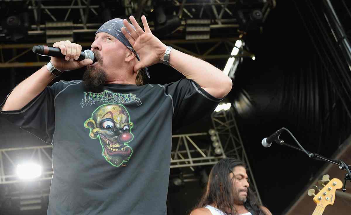 Infectious Grooves Tickets