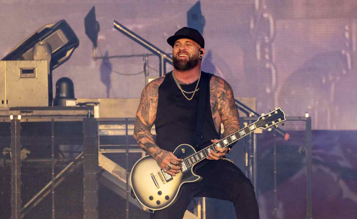 Brantley Gilbert Tickets