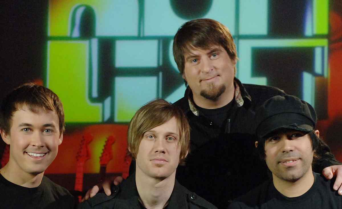 Building 429 Tickets