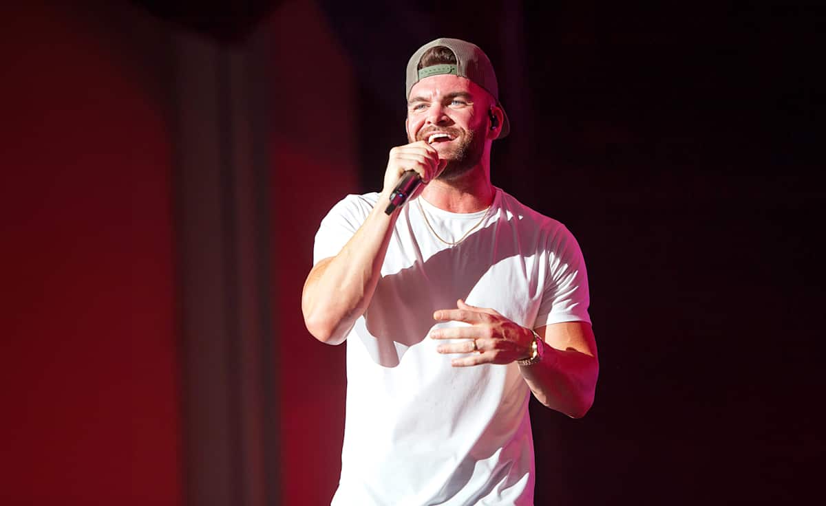 Dylan Scott Tickets