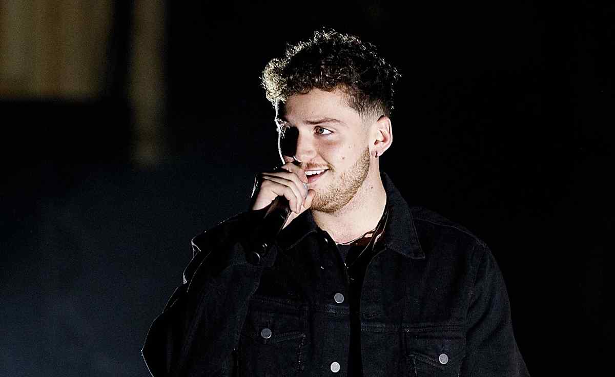 Bazzi Tickets