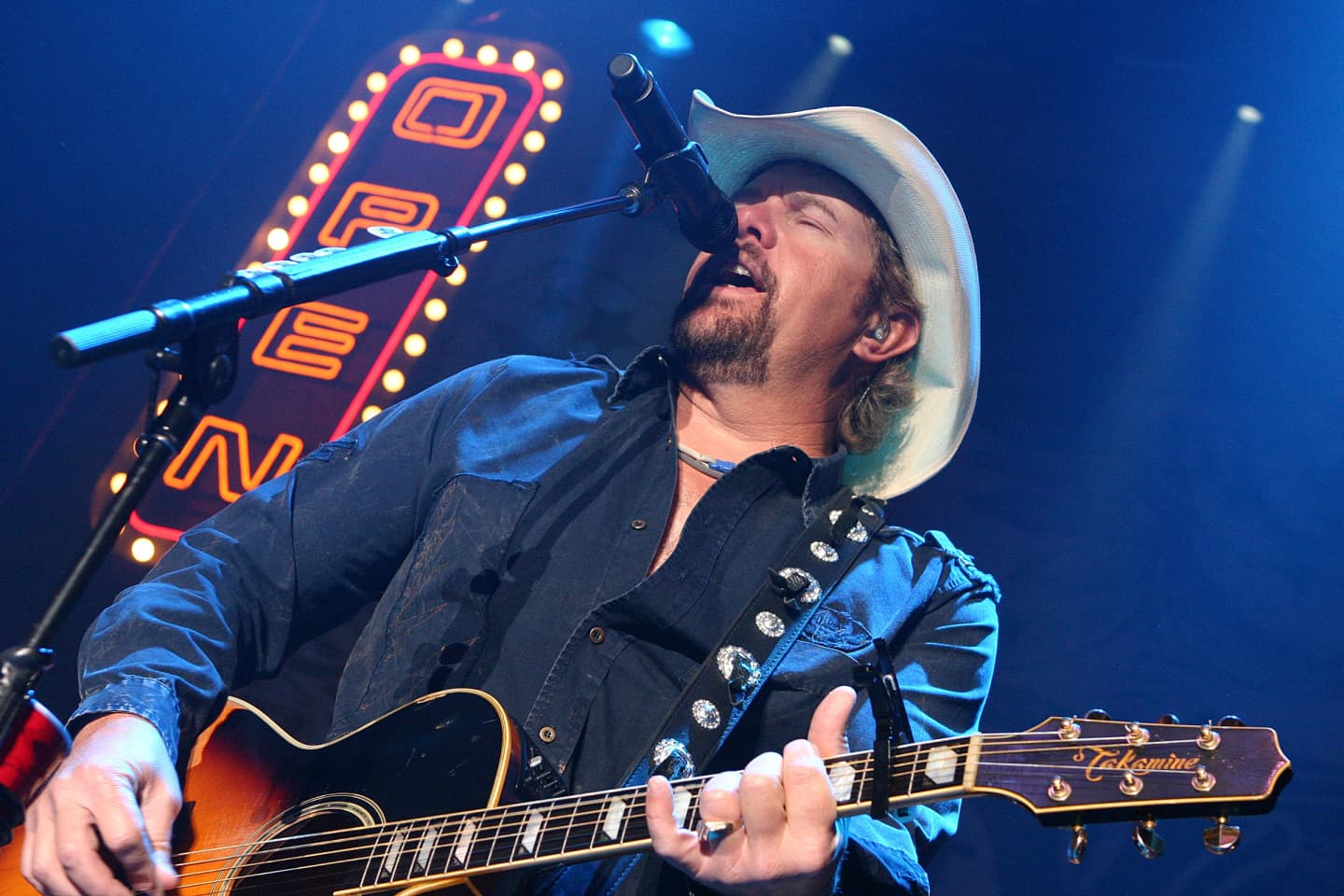 Toby Keith Tickets | Toby Keith Tour and Concert Tickets - viagogo