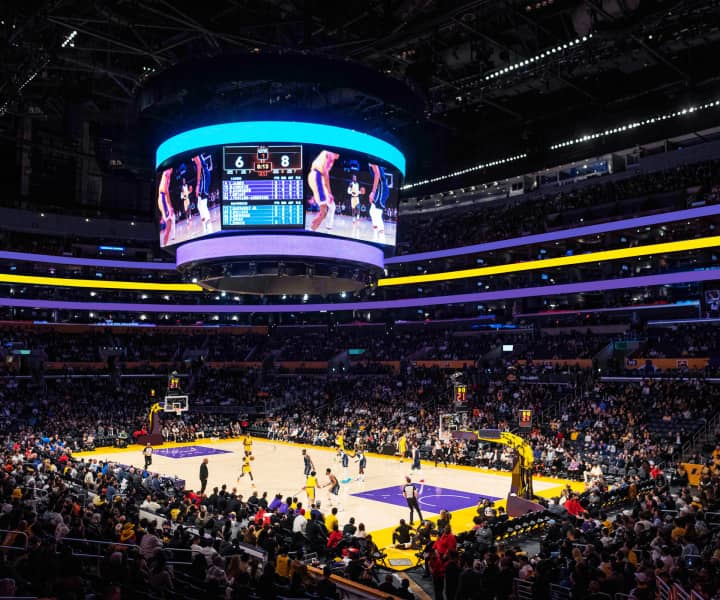 Los Angeles Lakers Tickets - StubHub
