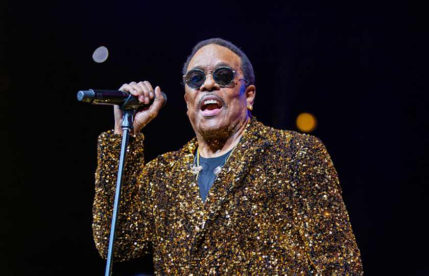 Charlie Wilson Tickets