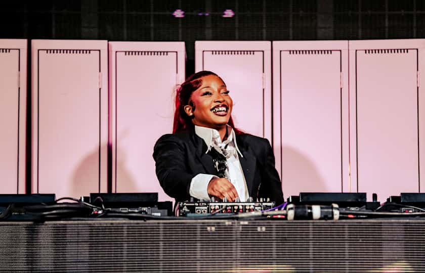 Uncle Waffles Tickets