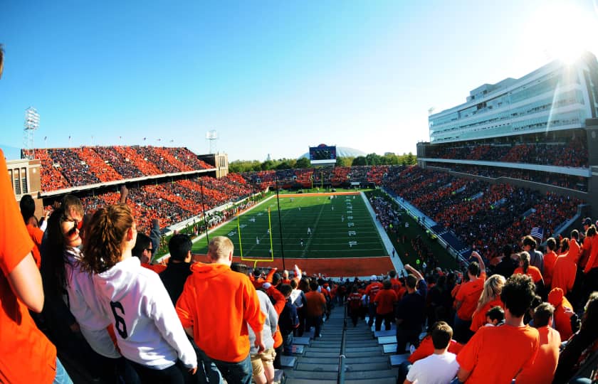 Illinois Fighting Illini Football Tickets - StubHub