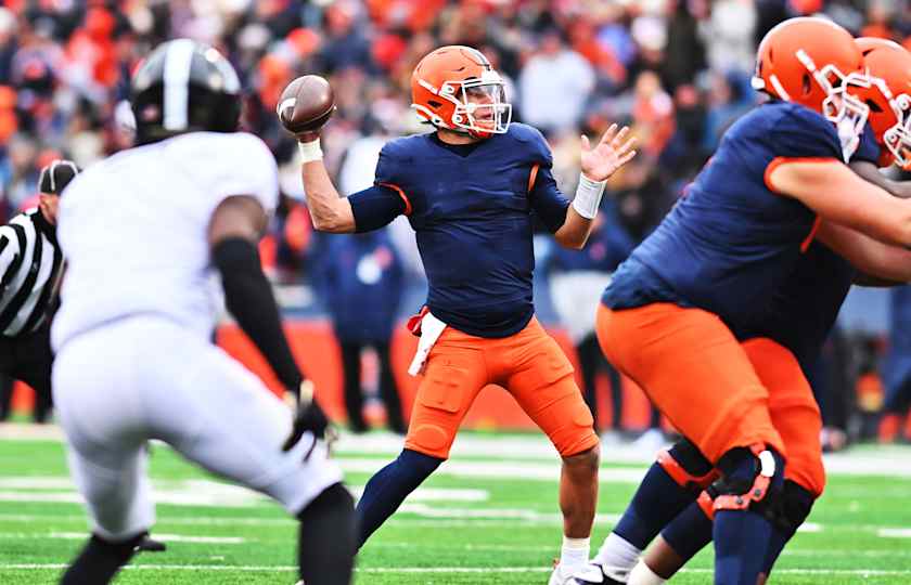 Illinois Fighting Illini Football Tickets - StubHub