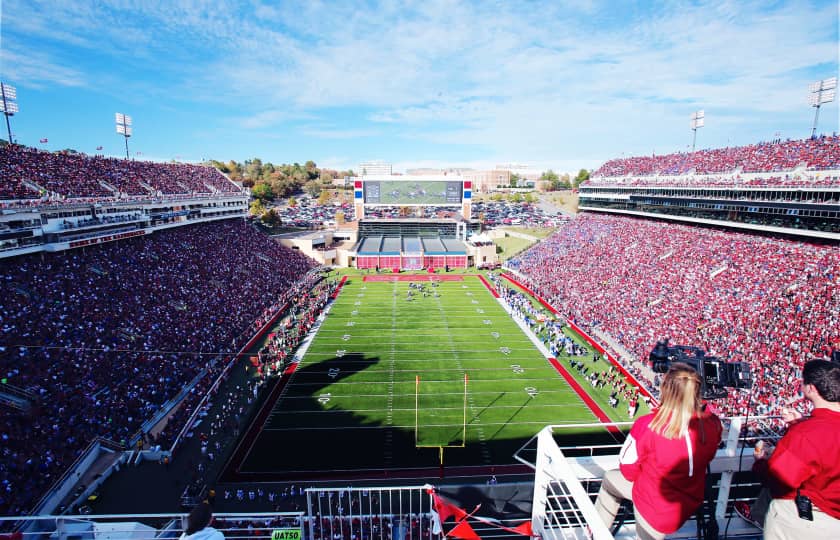Arkansas Razorbacks Football Tickets - StubHub