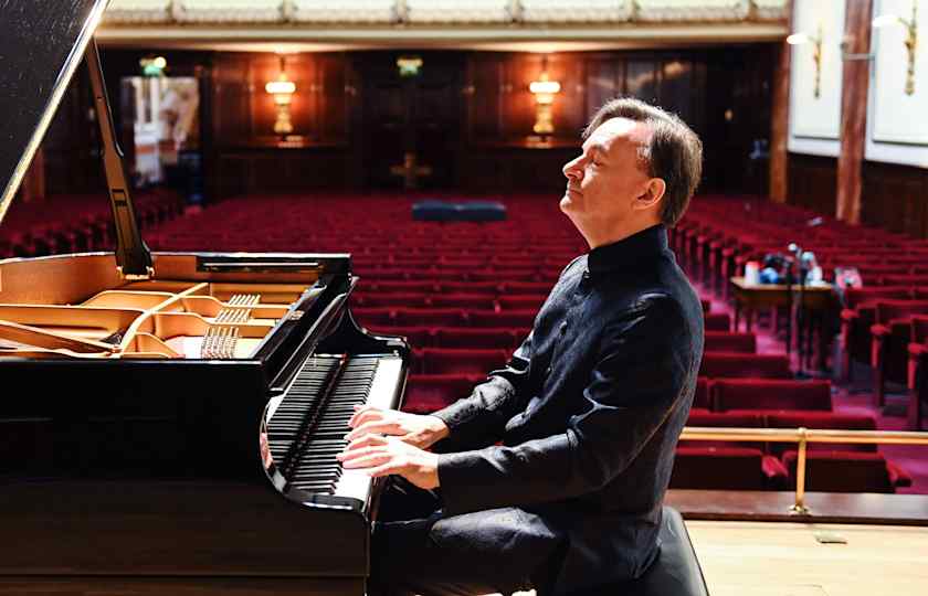 Stephen Hough Tickets - Stephen Hough Tour - StubHub