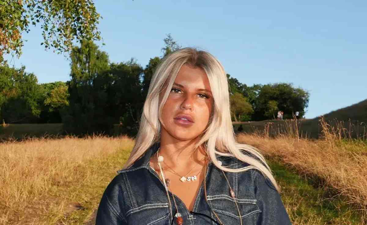 Skye Newman Tickets | Skye Newman Tour Dates 2026 and Concert Tickets ...