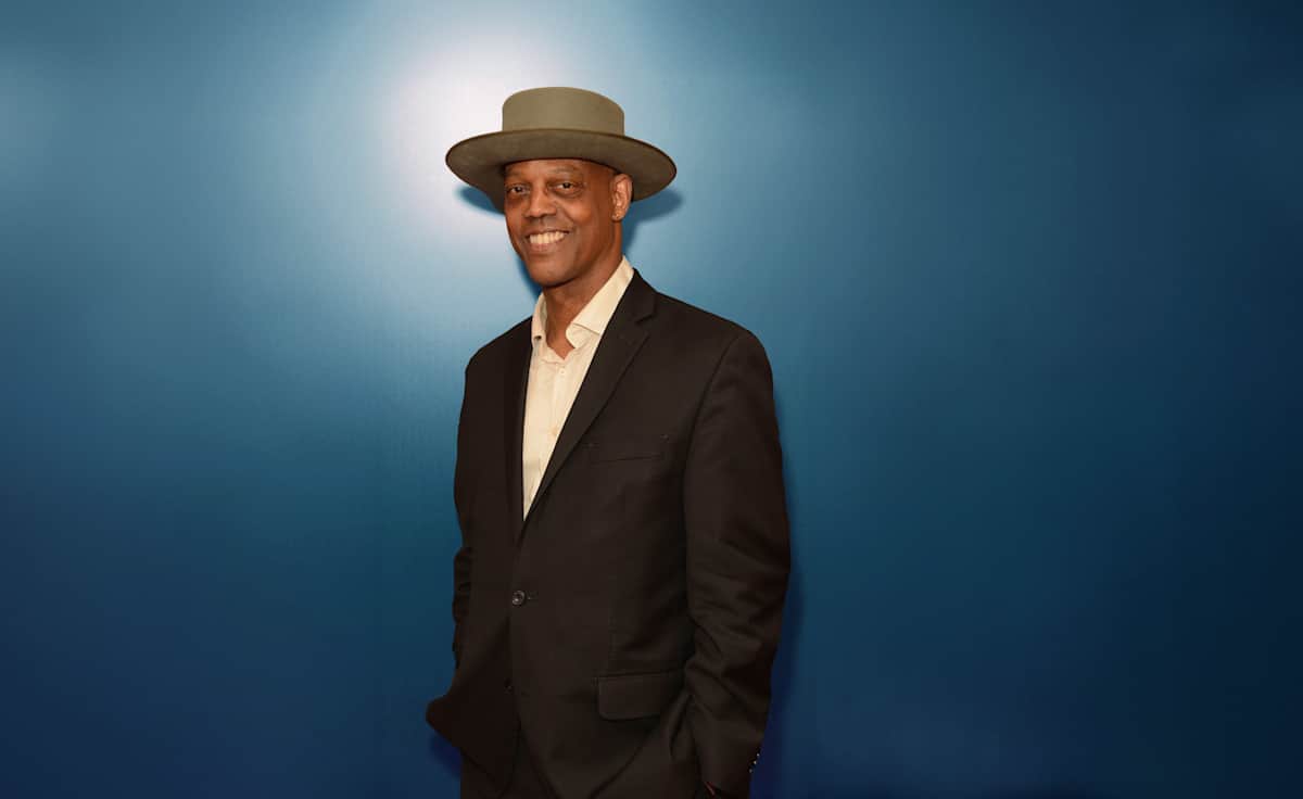 Eric Bibb Tickets | Eric Bibb Tour 2026 and Concert Tickets - viagogo