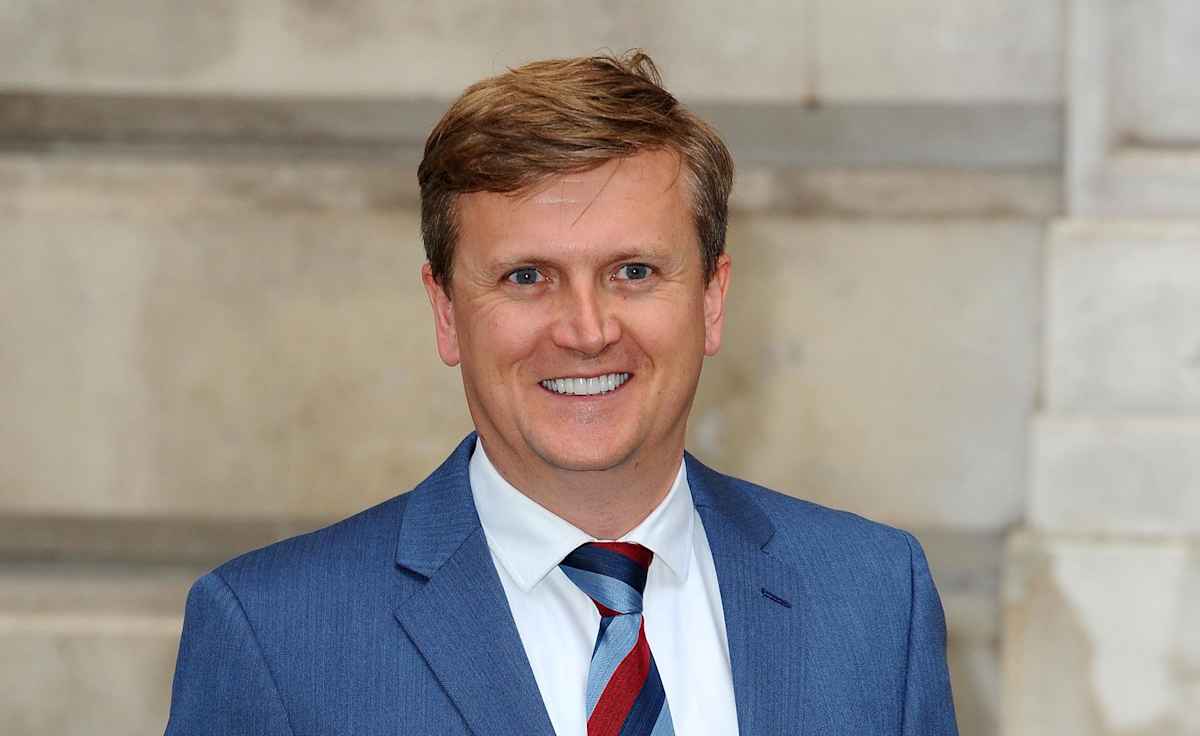 Aled Jones Tickets | Aled Jones Tour Dates and Concert Tickets - viagogo