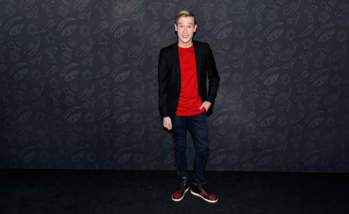 Tyler Henry Tickets | Buy or Sell Tickets for Tyler Henry - viagogo