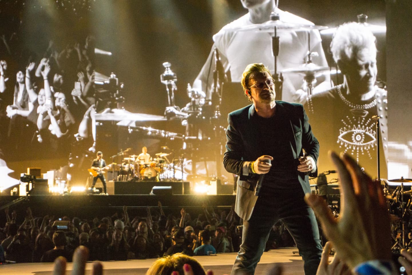 U2 Tickets | U2 Tour Dates 2024 and Concert Tickets - viagogo