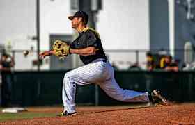 Kennesaw State Owls at Dallas Baptist Patriots Baseball Horner Ballpark ...