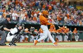 UTSA Roadrunners at Texas Longhorns Baseball UFCU Disch–Falk Field ...