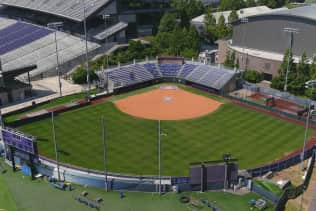 Oregon State Beavers at Washington Huskies Softball Husky Softball ...