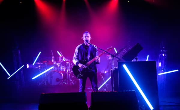 M83 门票 | M83 巡演日期和演唱会门票 - viagogo