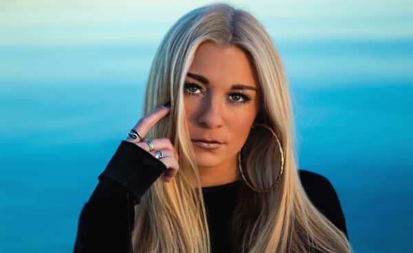 Julia Cole Tickets | Julia Cole Tour and Concert Tickets - viagogo