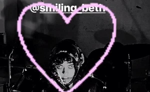 Smiling Beth 门票 | Smiling Beth2024 巡演日期和演唱会门票 - viagogo