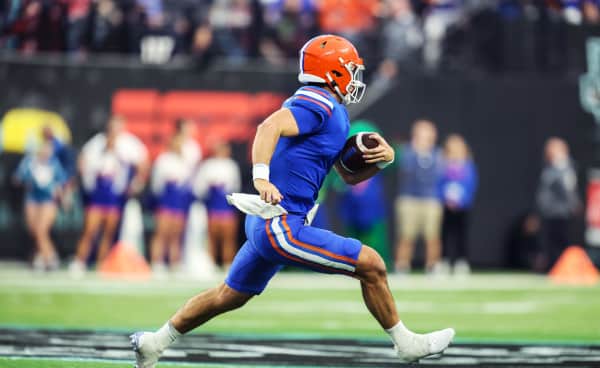 Florida Gators Football Tickets | Buy or Sell Florida Gators Football ...