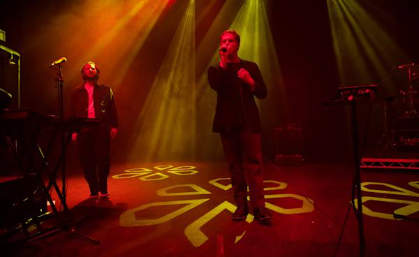 TV Girl Tickets | TV Girl Tour and Concert Tickets - viagogo