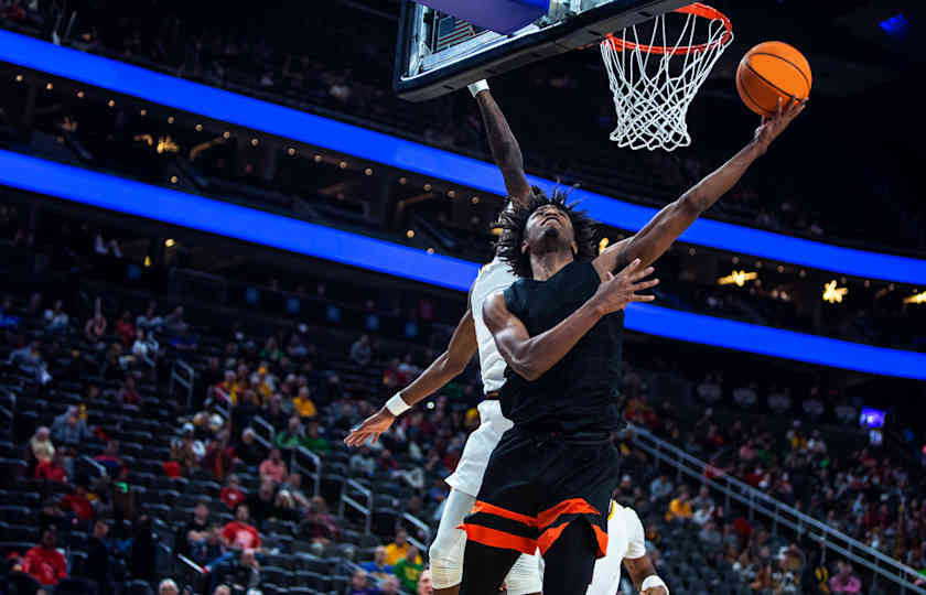Gonzaga Bulldogs at Oregon State Beavers Basketball Gill Coliseum ...