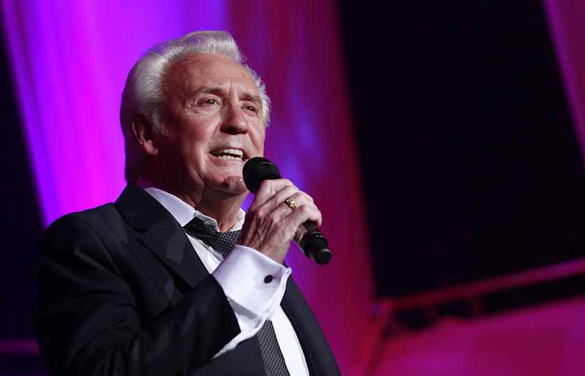 Tony Christie Tickets | Tony Christie Tour Dates 2025 and Concert ...