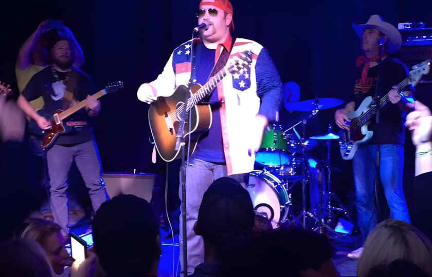 Neon Moon Tickets | Neon Moon Tour Dates 2026 and Concert Tickets - viagogo