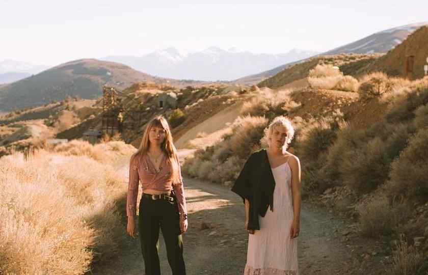 Two Runner Tickets | Two Runner Tour 2025 and Concert Tickets - viagogo