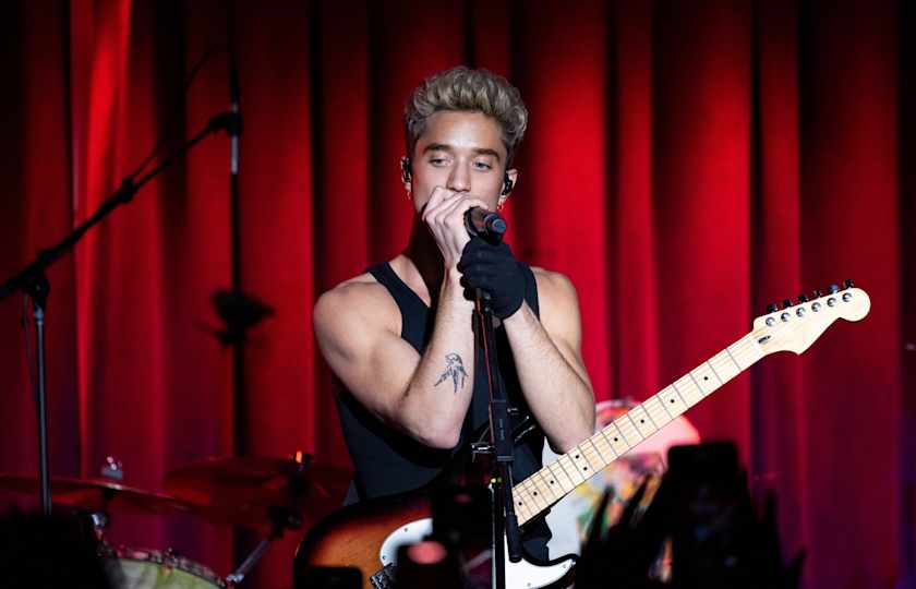 Daniel Seavey Tickets | Daniel Seavey Tour and Concert Tickets - viagogo