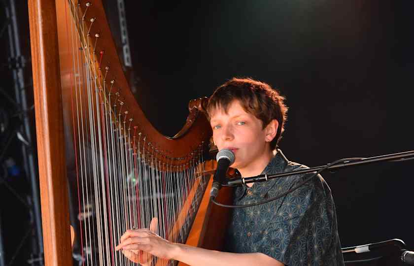 Cerys Hafana Tickets | Cerys Hafana Tour Dates and Concert Tickets ...