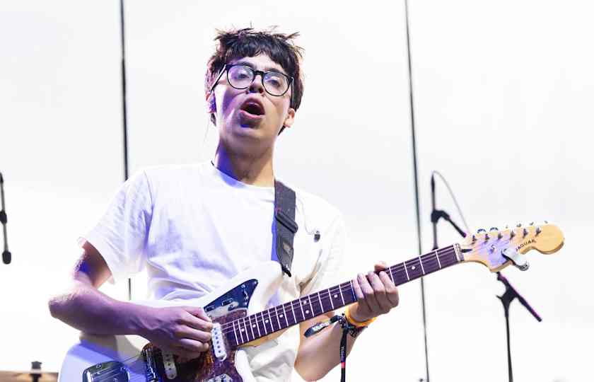 Adan Diaz Tickets | Adan Diaz Tour Dates 2025 and Concert Tickets - viagogo