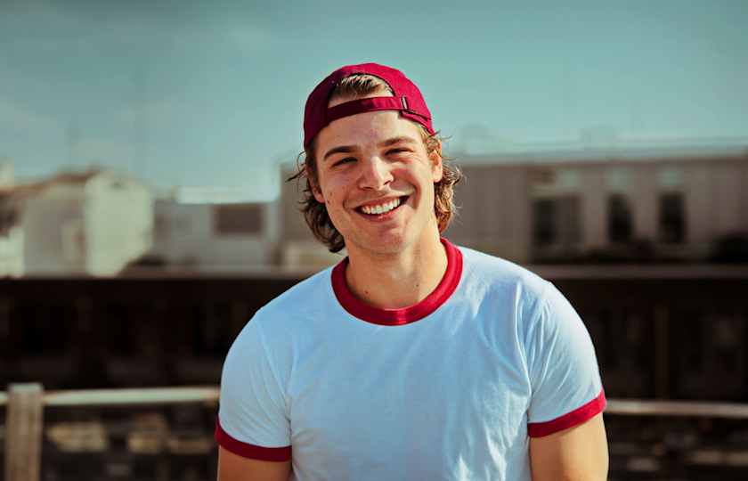 Max McNown Tickets | Max McNown Tour 2026 and Concert Tickets - viagogo