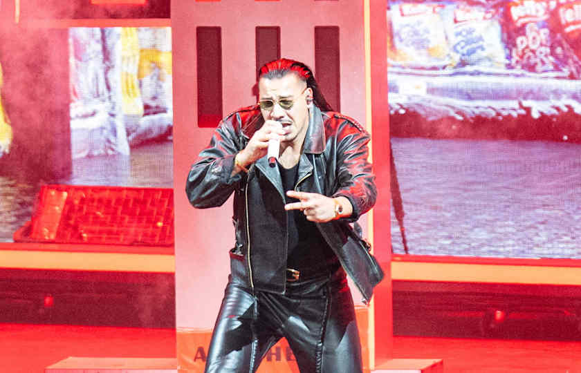 Apache 207 ZAG Arena (TUI Arena) Hannover Tickets | Wed Jan 21 2026 ...