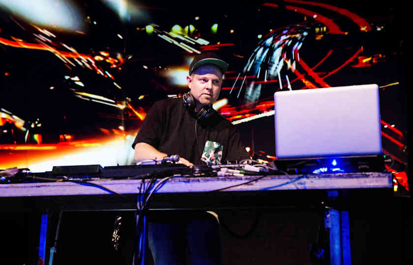 DJ Shadow Tickets | DJ Shadow Tour 2025 and Concert Tickets - viagogo