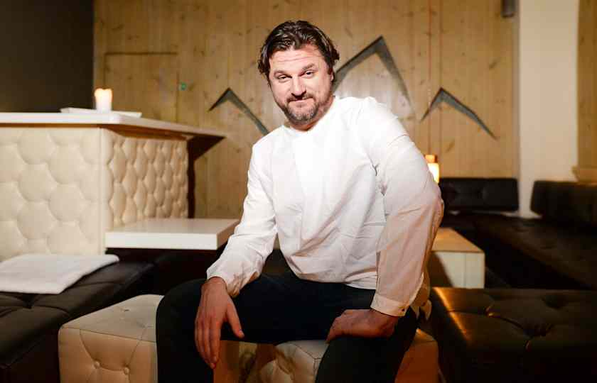 PARKING PASSES ONLY SOLOMUN - DALLAS The Silo In Deep Ellum Parking ...