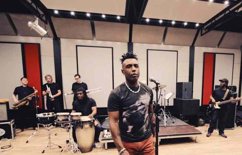 Omar Tickets | Omar Tour Dates and Concert Tickets - viagogo