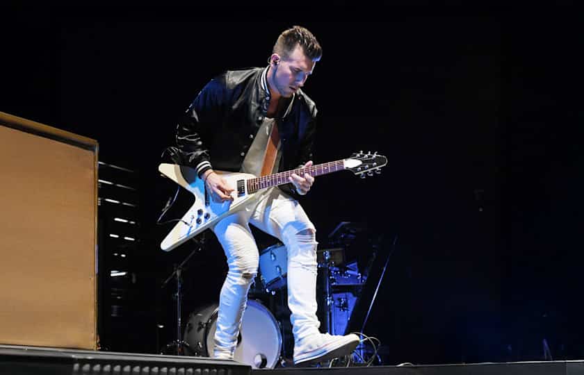 Max Frost Tickets | Max Frost Tour and Concert Tickets - viagogo