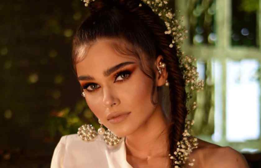 Theo Rose Tickets | Theo Rose Tour Dates 2025 and Concert Tickets - viagogo