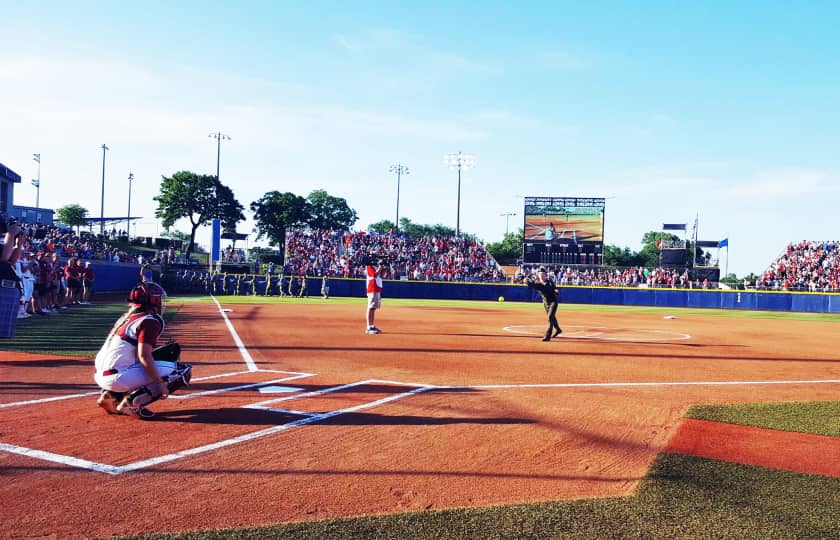 NCAA Women's College World Series - Session 4 Devon Park at USA ...
