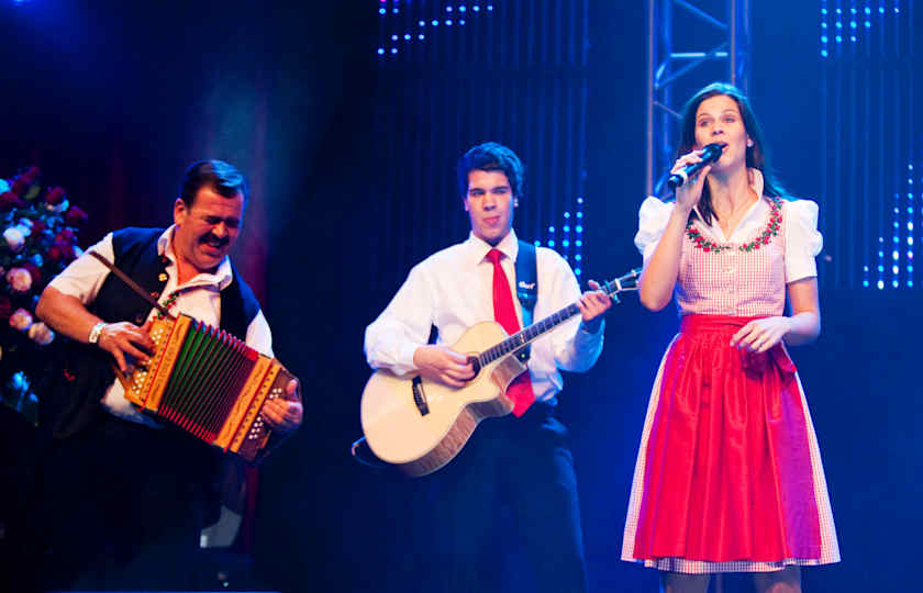 Oesch's die Dritten Tickets | Oesch's die Dritten Tour and Concert ...