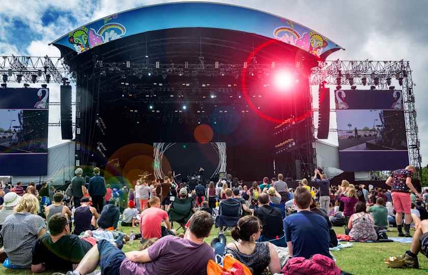 Isle of Wight Festival with Justin Timberlake, Jess Glynne, Texas and ...