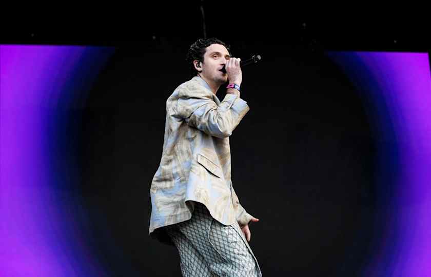 Lauv Tickets | Lauv Tour Dates 2026 and Concert Tickets - viagogo