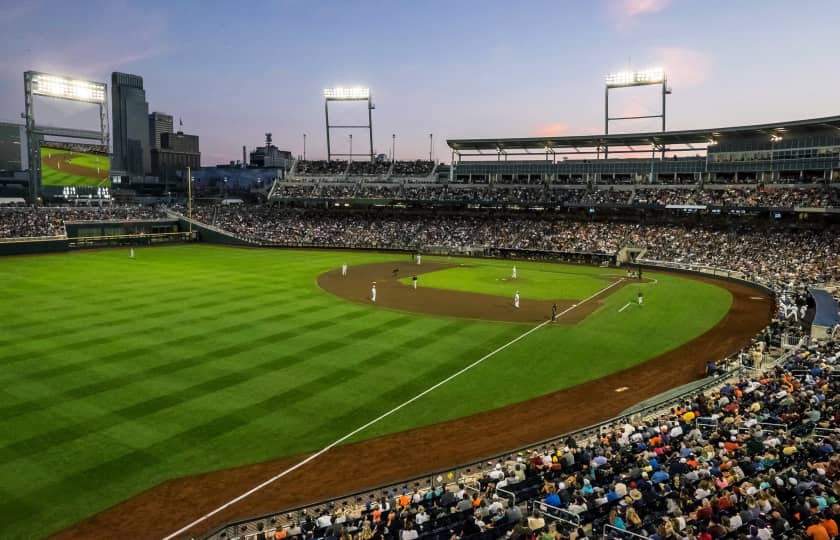 Louisville Cardinals at Miami Hurricanes Baseball Alex Rodriguez Park ...